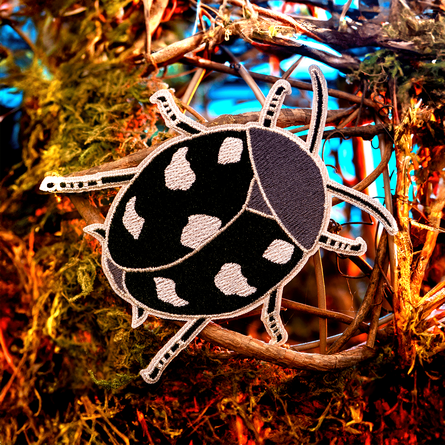 Indian Domino Cockroach Iron-on Patch